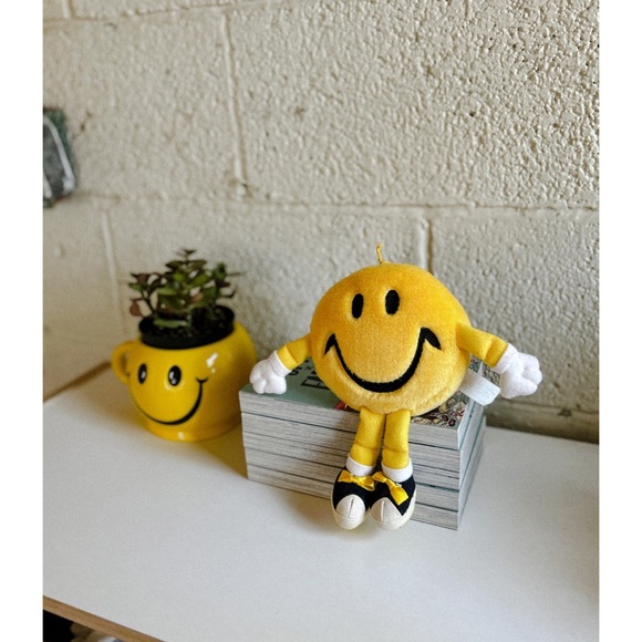 Toys | Vintage Smiley Face Plush | Poshmark